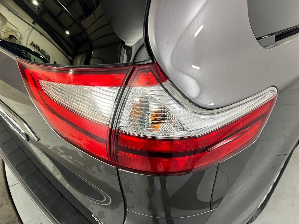 2017 Toyota Sienna XLE 7 Passenger Saint Joseph MO | Rolling Hills ...